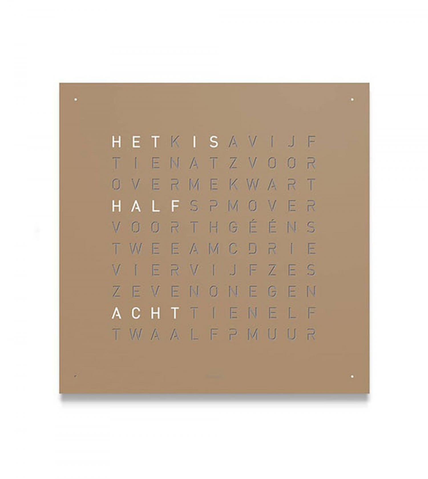 Horloge Qlocktwo Classic 45x45 cm - Hazelnut - Qlocktwo | BLOU